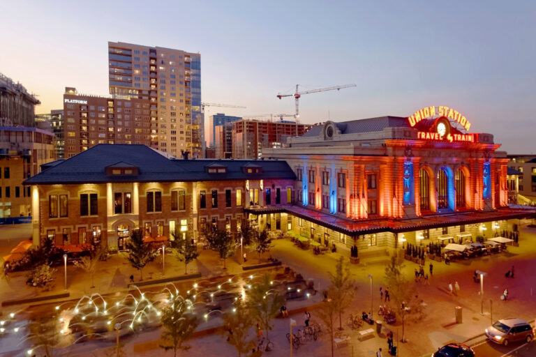 DENVER METRO RAIL TRANSIT SYSTEM - 1WORLD.BLUE MEDIA