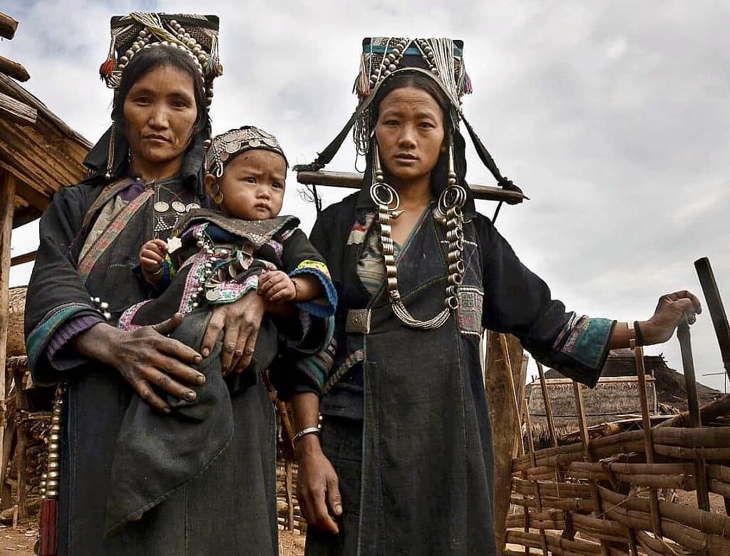 The Akha tribe in Laos: Between tradition and modernity | DW ...